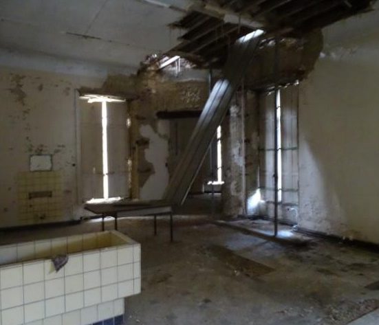 VASTGOED - Opus Dei zet kasteel van Dongelberg te koop - De Rijkste Belgen